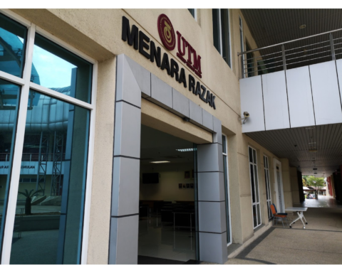 About Razak Faculty | Razak Faculty of Technology and Informatics